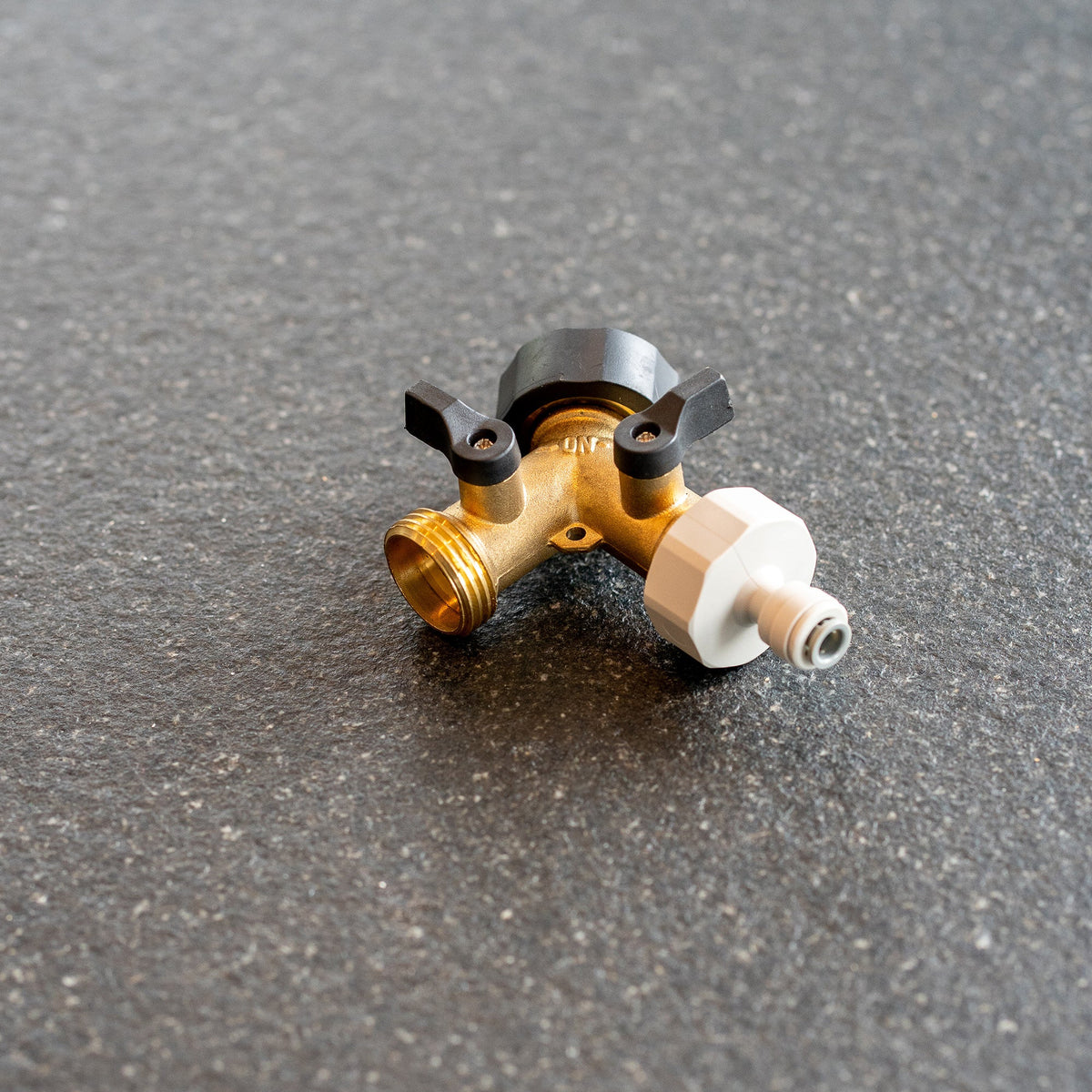 Y-Distributor Valve with 3/4 Inch Connection